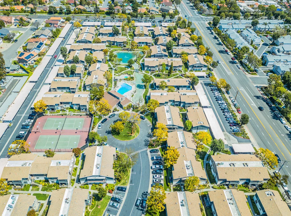 2811 S. Fairview St. Santa Ana, CA - NPHS Inc
